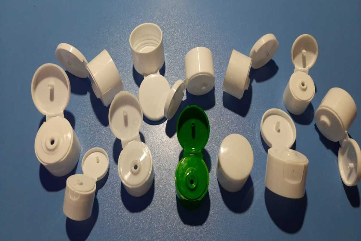Plastic Caps and Closures Manufacturer, From Ghaziabad, UP, India
